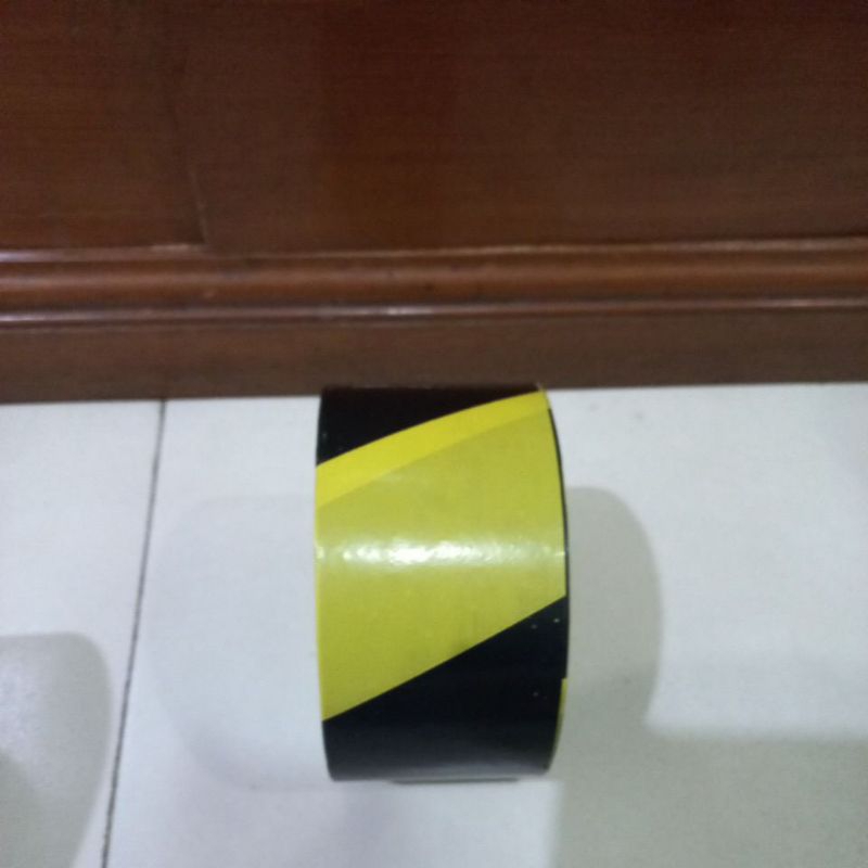 Jual POLICE SAFETY LINE GARIS POLISI TAPE MERAH PUTIH 3 in x 300 mtr ...