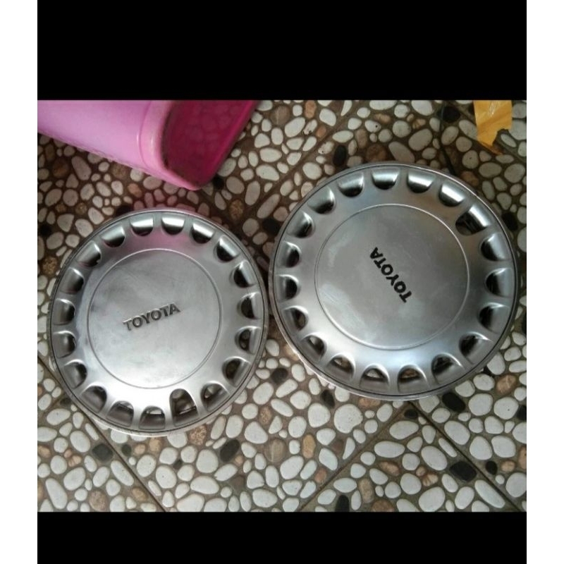Jual 2 buah weldop r13 bekas toyota sedan kondisi sesuai foto. | Shopee ...