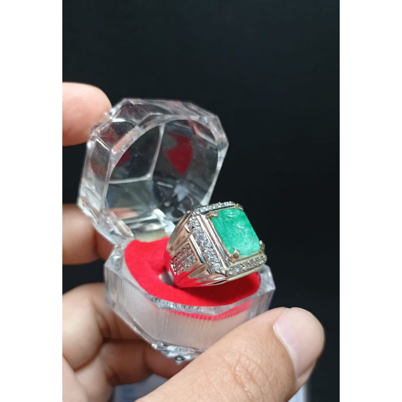 Jual BATU ZAMRUD EMERALD BERYL TERBAIK BERSERTIFIKAT LAB ASLI SIAP ...