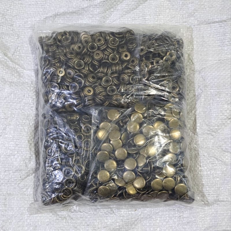 Jual Kancing Jepret Besi 7060/8050 @5 gros 15mm/1,5cm Kancing Cetet ...