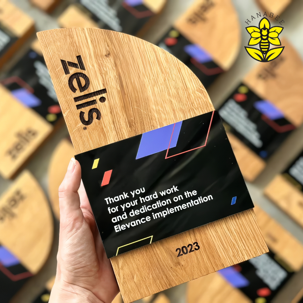 Jual Piala / Plakat Penghargaan Custom, Piala Kayu Kustom Modern ...