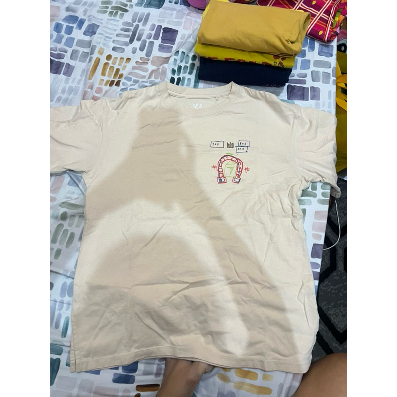 Jual uniqlo x jean michel basquiat kaos | Shopee Indonesia