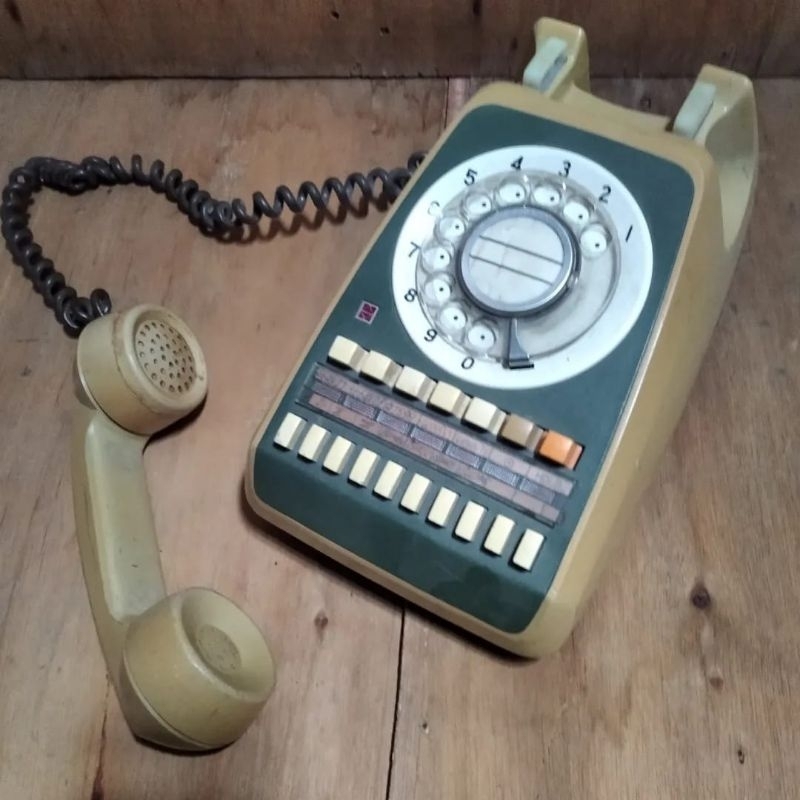 Jual telepon rumah telepon putar merk national vintage antik jadul ...
