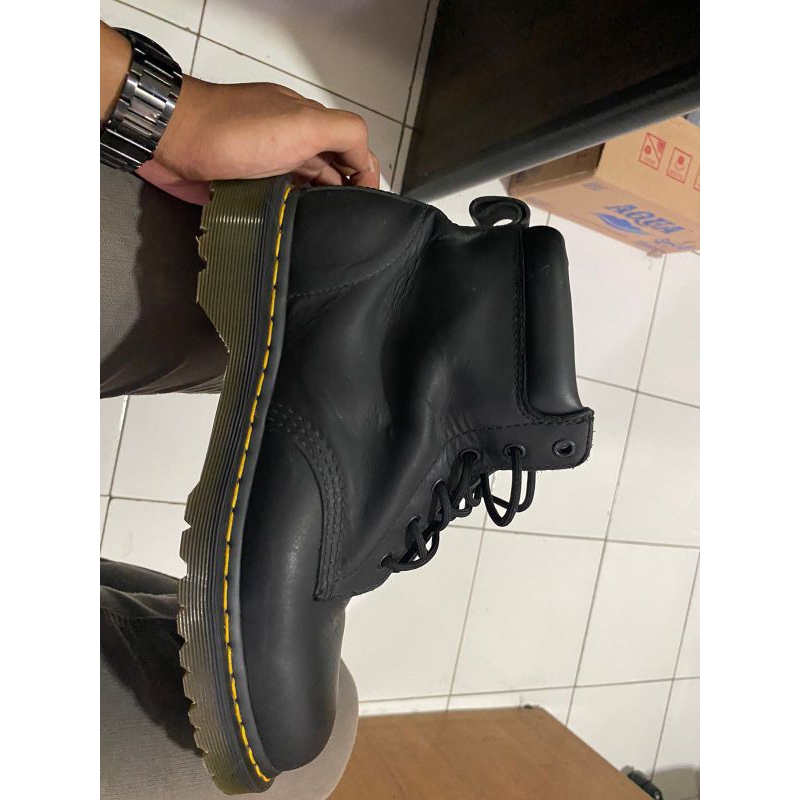 Jual Sepatu Docmart | Shopee Indonesia