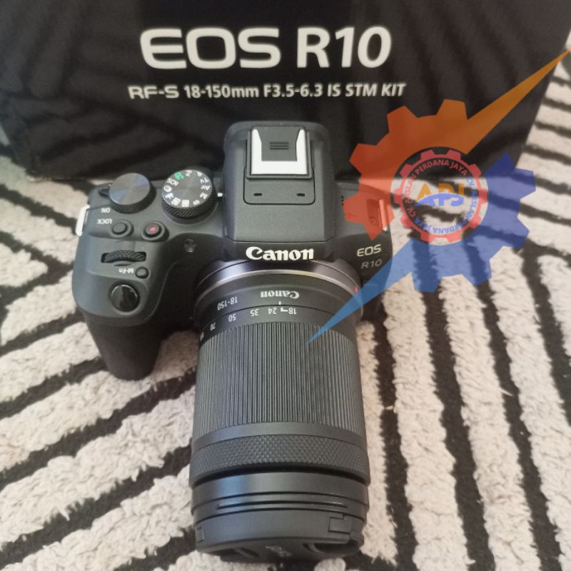 Jual mirrorless canon eos r10 kit rf-s 18-150mm is stm garansi resmi DS ...