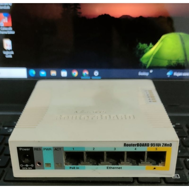 Jual Mikrotik RB951ui-2hnd RouterBoard (Second) Bekas Normal | Shopee ...