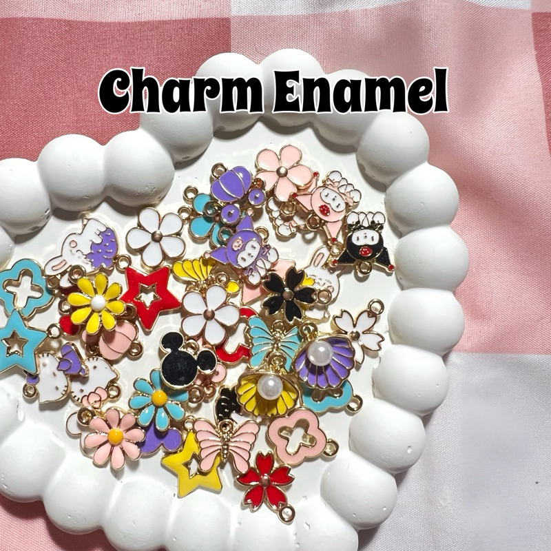 Jual Manik / Mote Charm / Pendant Enamel Bunga dan Karakter Kitty Kuro ...