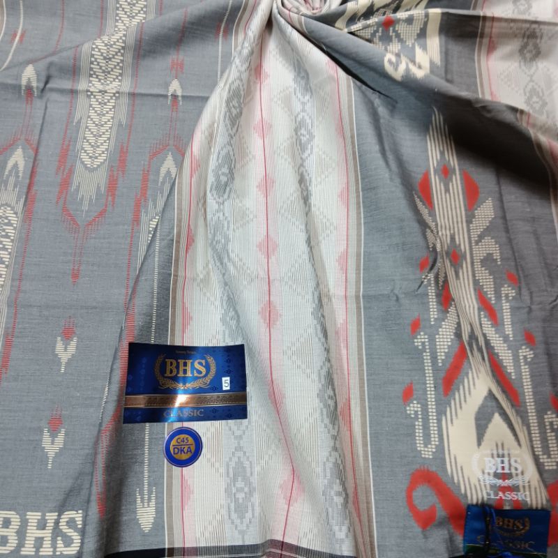 Jual SARUNG BHS CLASSIC GOLD C45 DKA 5 DOBBY KAWUNG | Shopee Indonesia