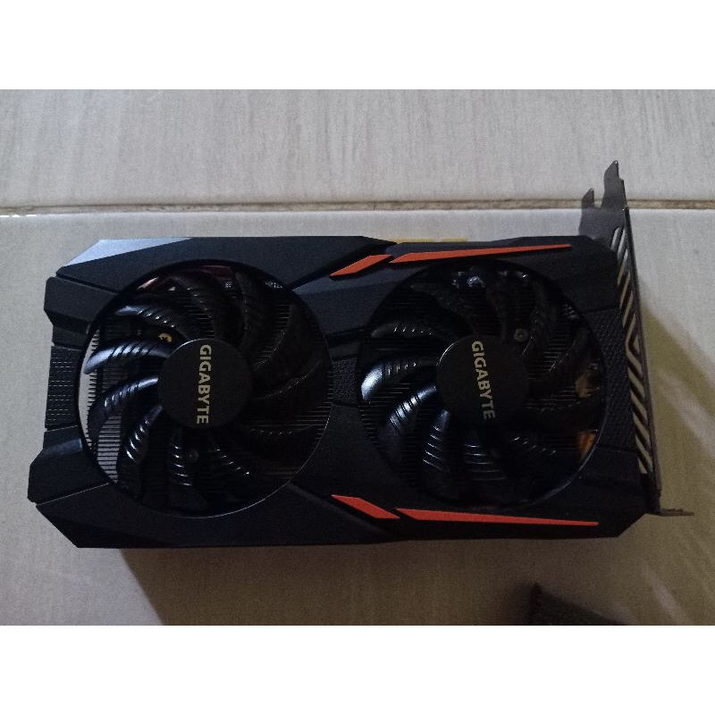 Jual vga RX 560 gigabyte OC ddr5 | Shopee Indonesia