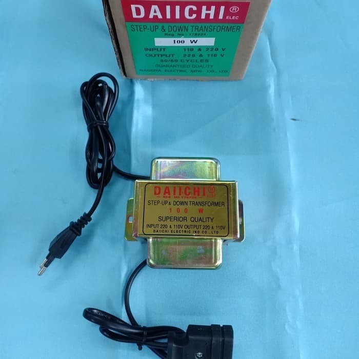 Jual TRAFO DAIICHI 100 Watt step up & down transformer 220V PLN KE 110V ...
