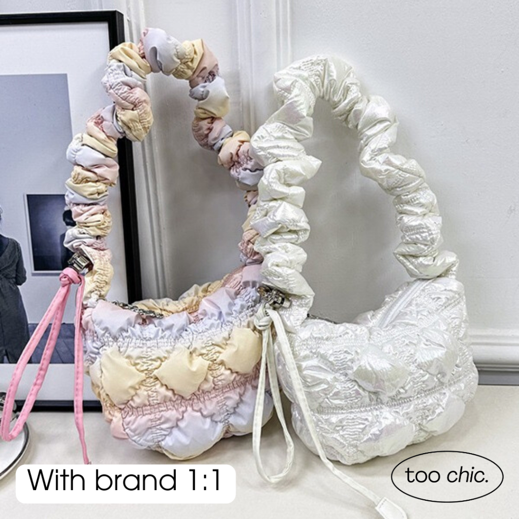 Jual 시크 — #TCCA6 c*rlyn poing cotton candy & hologram drawstring bag ...