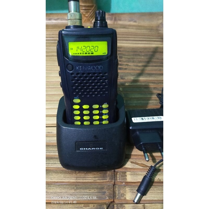 Jual HT KENWOOD TH-K2AT ORIGINAL VHF KENWOOD TH-K2AT | Shopee Indonesia
