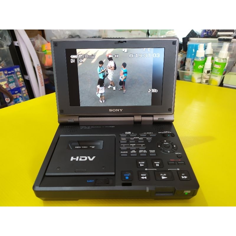 Jual PLAYER KASET MINI DV & FULL HDV1080i SONY GV-HD700E NEW OLD STOCK ...