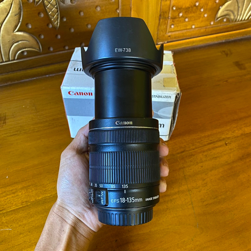 Jual Lensa Sapu Jagat Canon Efs 18-135mm Stm Mulus | Shopee Indonesia