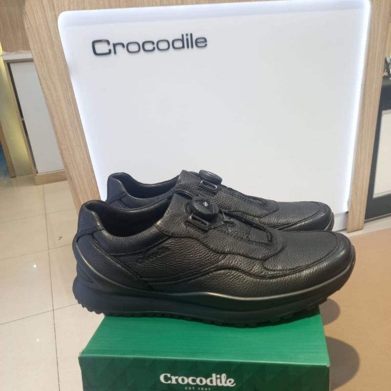 Jual Sepatu CROCODILE Fitgo Bahan Kulit Asli Warna Hitam CR-3329 ...