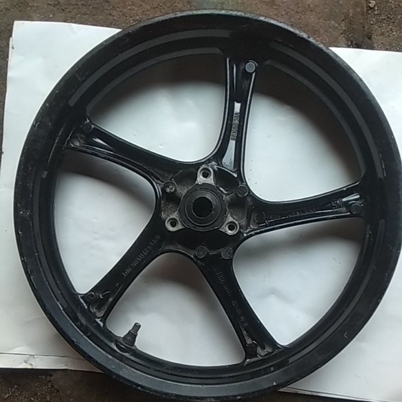 Jual velg racing depan Yamaha gear,pnp Mio j,Mio z,Mio M3.pelek ukuran ...