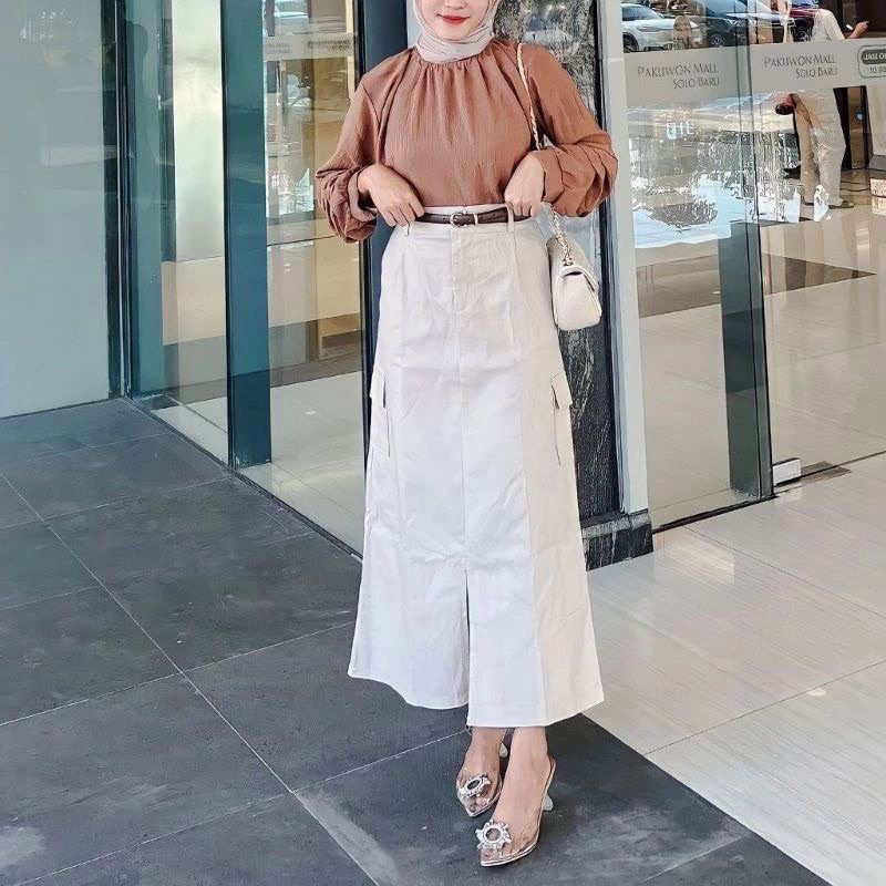 Jual Kenzy Cargo Skirt Rok Belah Koren Style Katun Twill | Shopee Indonesia