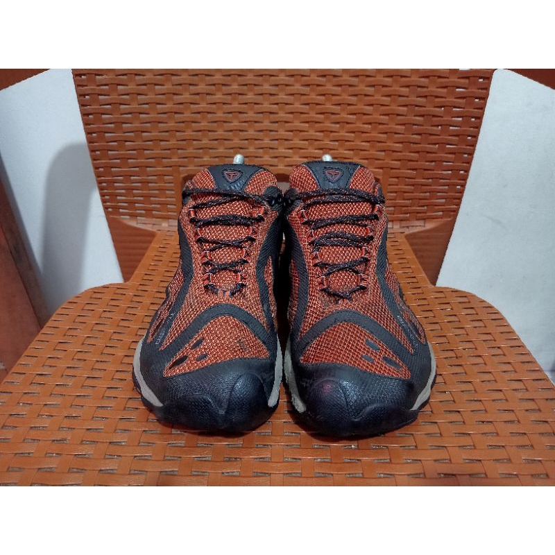 Jual Sepatu Gunung Trail Running Treksta No 41 | Shopee Indonesia