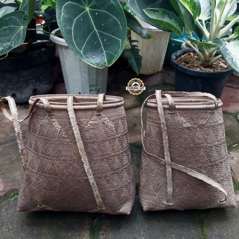 Jual ANJAT rotan KUNO dari DAYAK Borneo | Shopee Indonesia