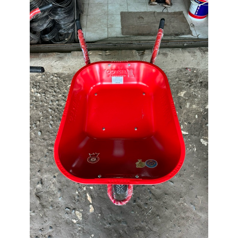 Jual GEROBAK DORONG ARTCO MERAH/GEROBAK SORONG ANGKONG COR SEMEN PASIR ...