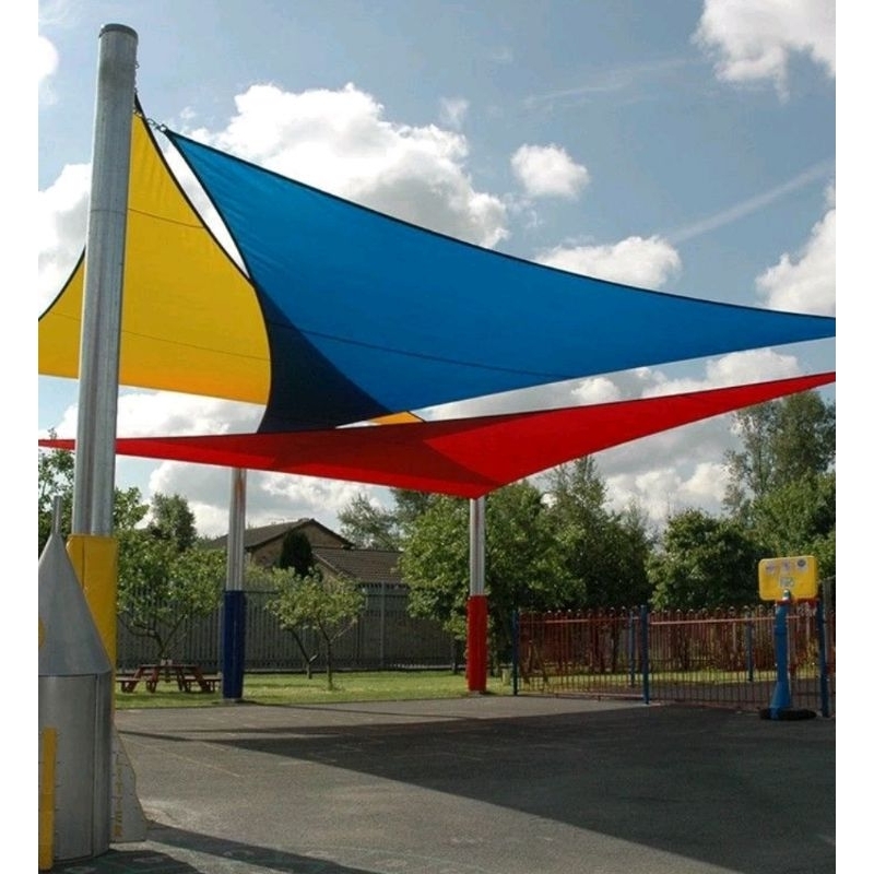 Jual Tenda kanopi awning taman bentuk segitiga ukuran 2x3x3 meter Bahan ...