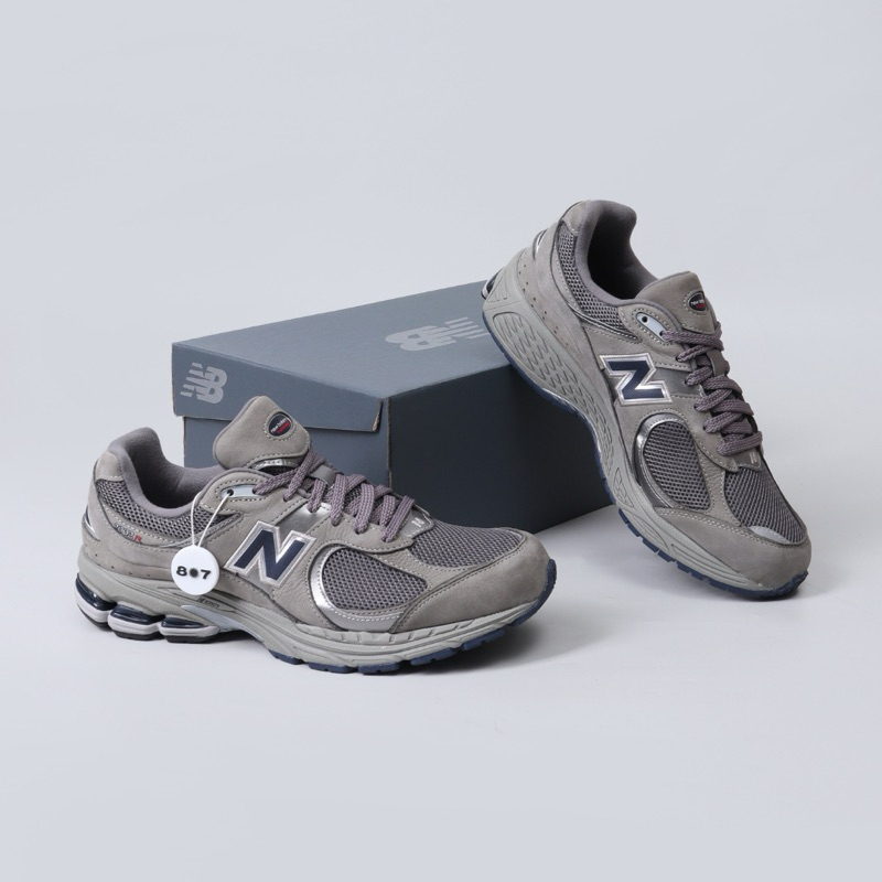 Jual New Balance 2002R Light Grey | Shopee Indonesia