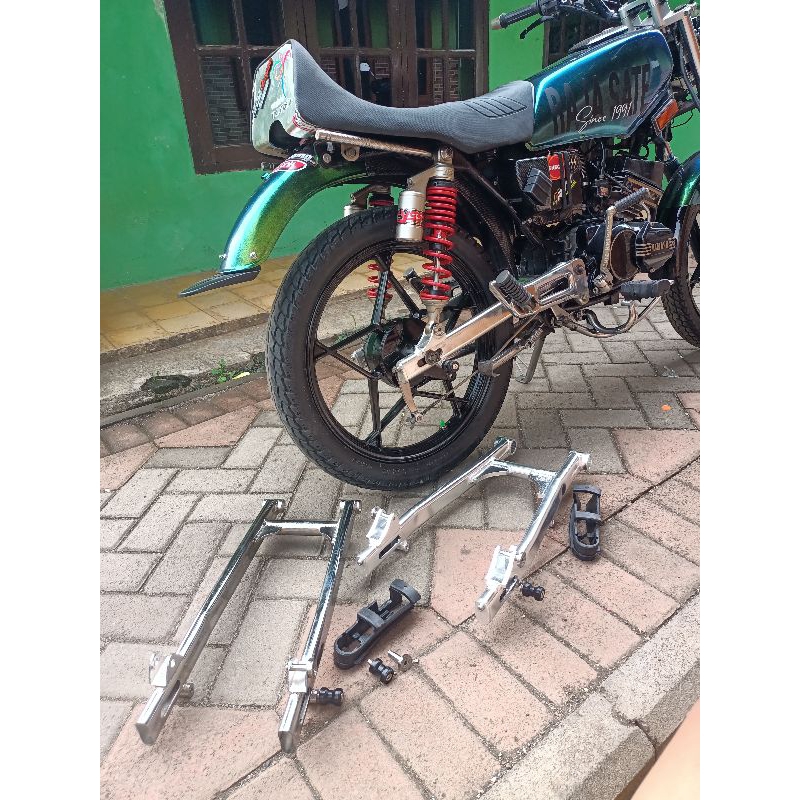 Jual Swing arm rk king model k2r almunium dan model w175 besi buat Yamaha RX king | Shopee Indonesia