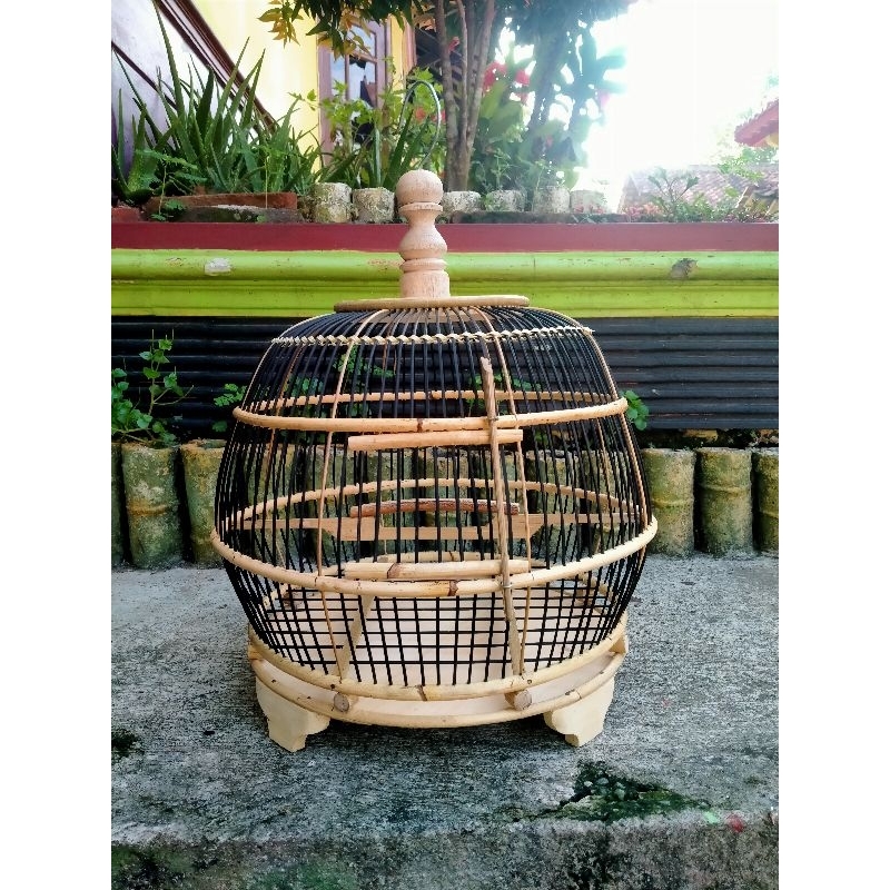 Jual Sangkar Burung Perkutut Model Minion Jeruji Hitam Ambrukan ...