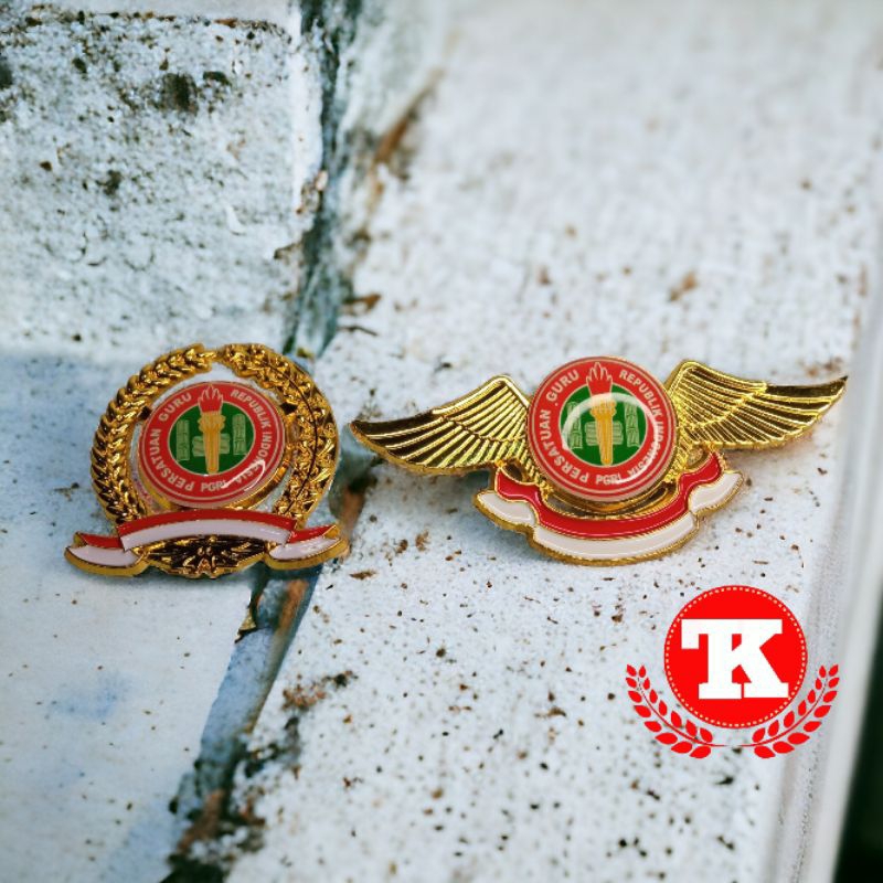Jual Pin PGRI Peniti Pin PGRI magnet | Shopee Indonesia