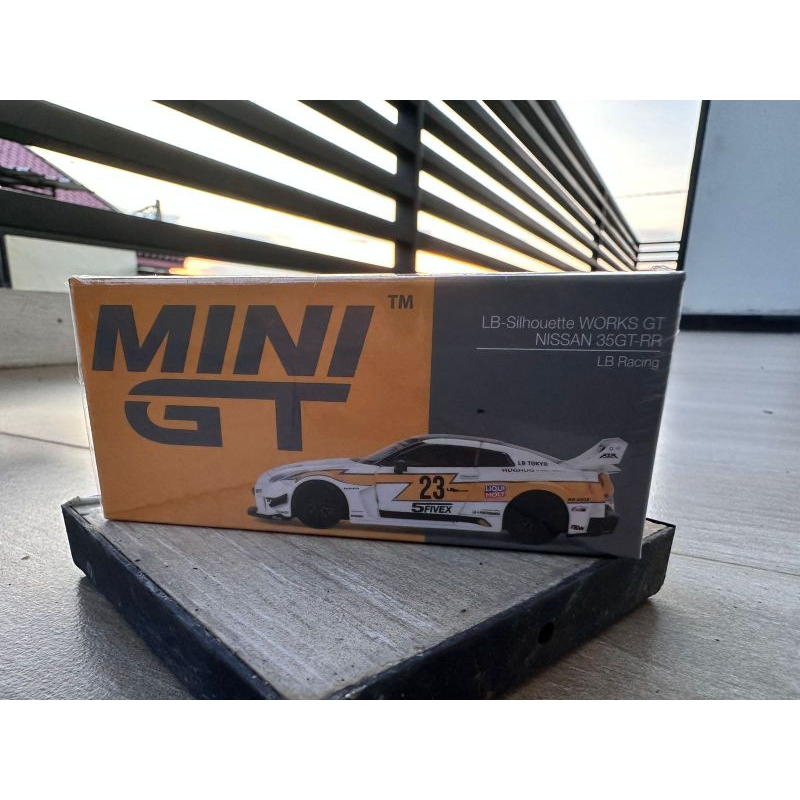 Jual Mini GT LB-Silhouette Works GT Nissan 35GT-RR LB Racing | Shopee ...