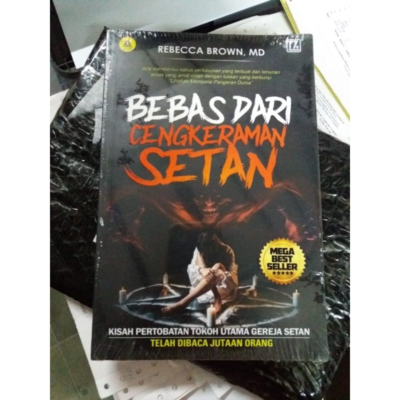 Jual BUKU BEBAS DARI CENGKRAMAN SETAN | Shopee Indonesia