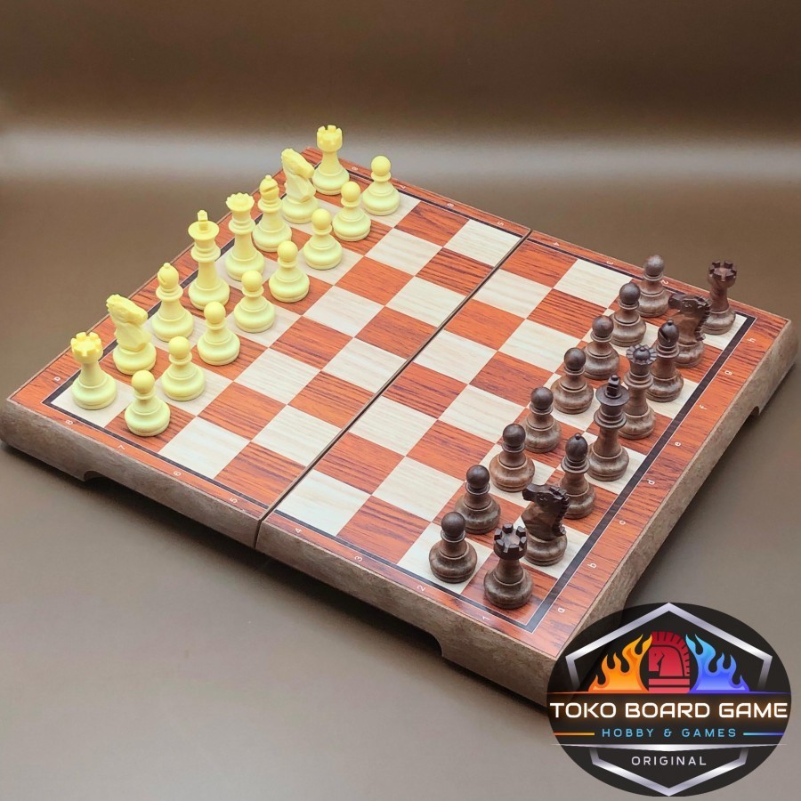 Jual Travel Magnetic Chess Set - Catur Premium High Quality - Portable ...