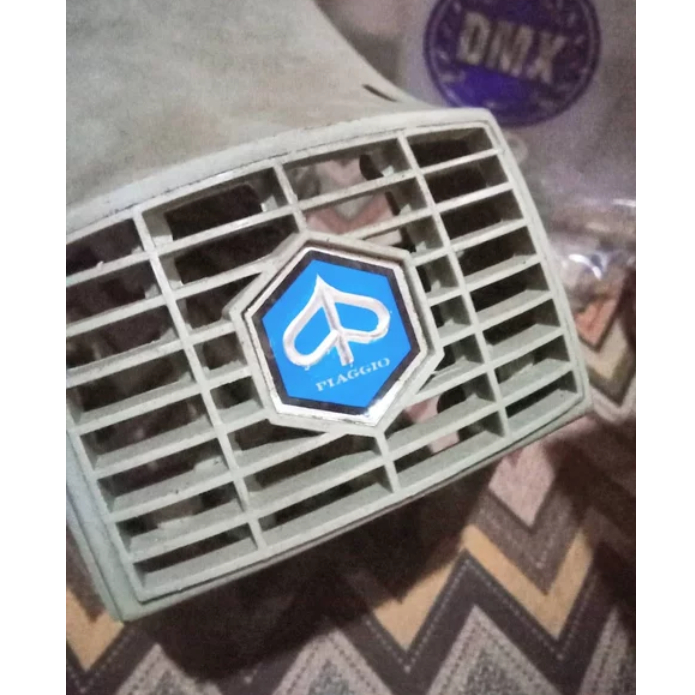 Jual emblem logo hidung horn vespa px ps strada series mirip original ...