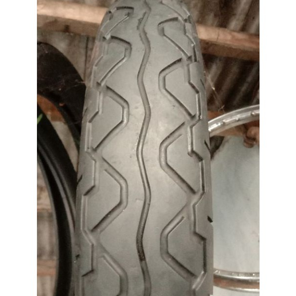 Jual BAN MOTOR RING 18 UKURAN 300/100/90-18 bisa requst | Shopee Indonesia