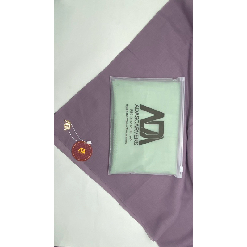 Jual segi 4 olive armani metal logo (pouch) | Shopee Indonesia