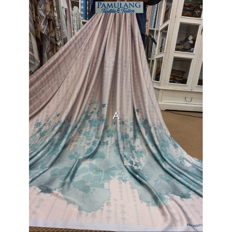 Jual Kain ARM PREMIUM Silk New Raya Bunga Pinggir Motif || Harga Per ...