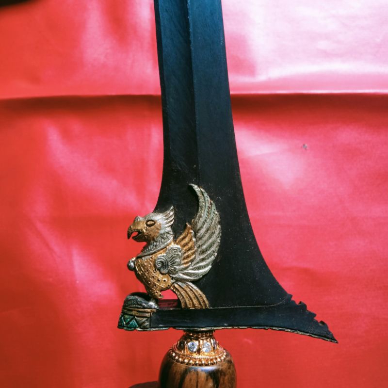 Jual Keris Paksi Dewanta / Garuda Damar murup Pamor Keleng Langka ...