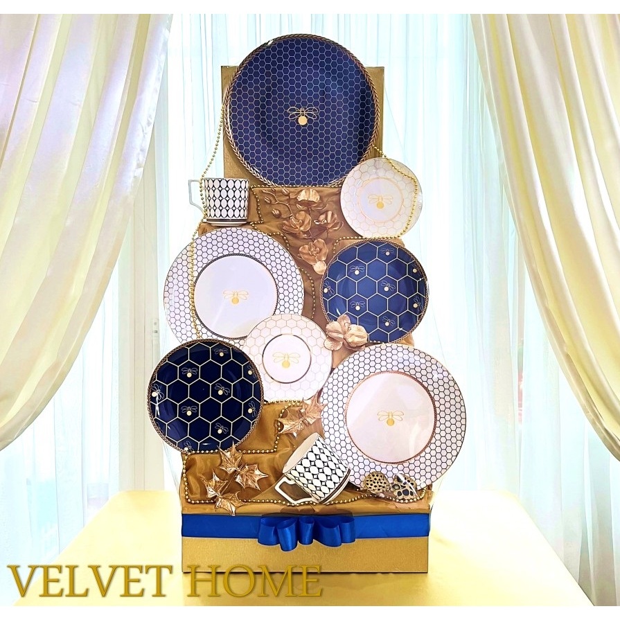 Jual Blue Hives Bee Parcel SET Parsel Premium Piring Gelas Lebah Blue ...