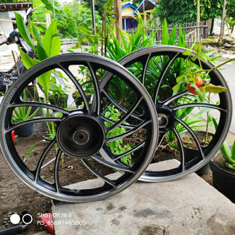 Jual Velk velg rim ceffiro pelk velg rim cefiro ceffiro rim cefiro r17 ...