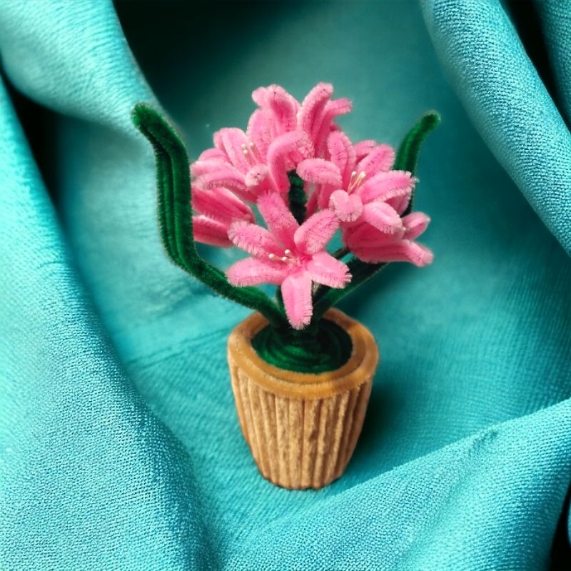 Jual Bunga Hyacinth Pink dalam Pot/ Bunga Kawat Bulu / Pipe Cleaner ...