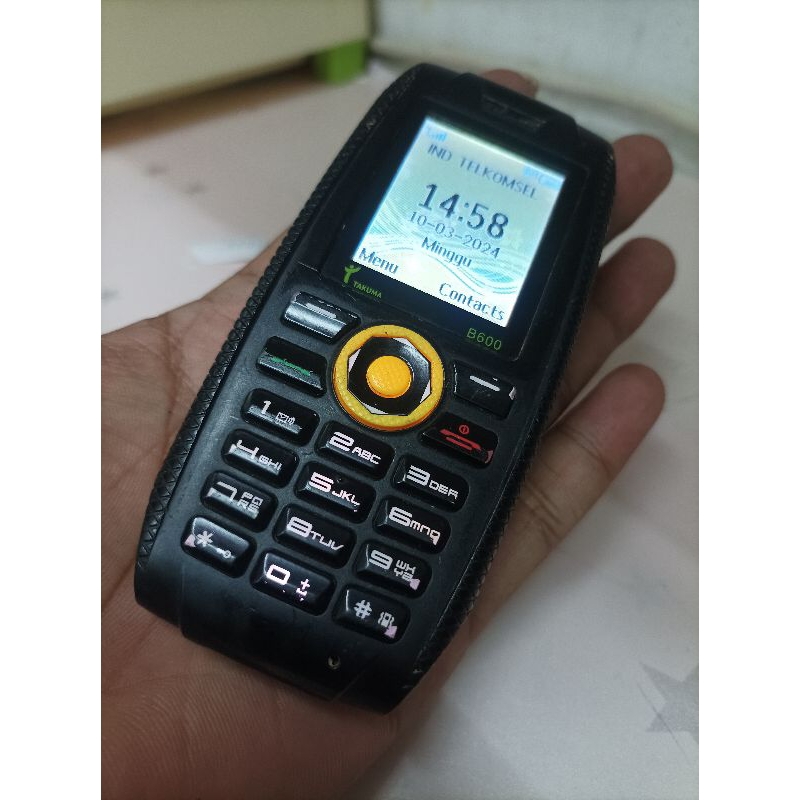 Jual Hp outdor takuma B600 panel surya | Shopee Indonesia