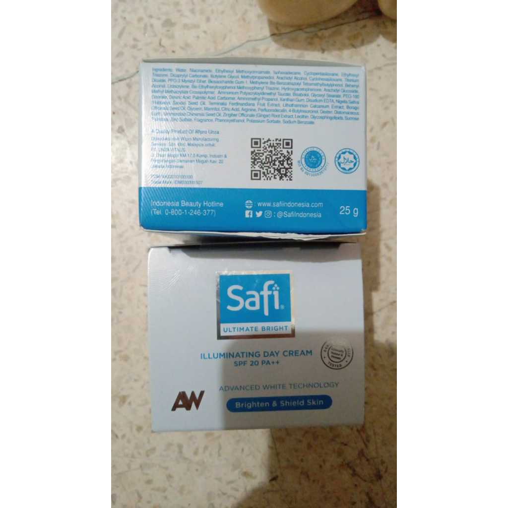 Jual SAFI White Expert Illuminating Day Cream SPF 20 PA++ 25gr / 45gr | Shopee Indonesia