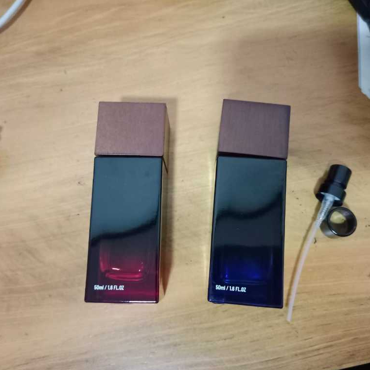Jual BOTOL PARFUM KACA GRADASI PREMIUM | Shopee Indonesia