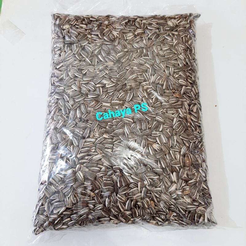 Jual Kuaci Matahari (Repack 1 kg) | Shopee Indonesia