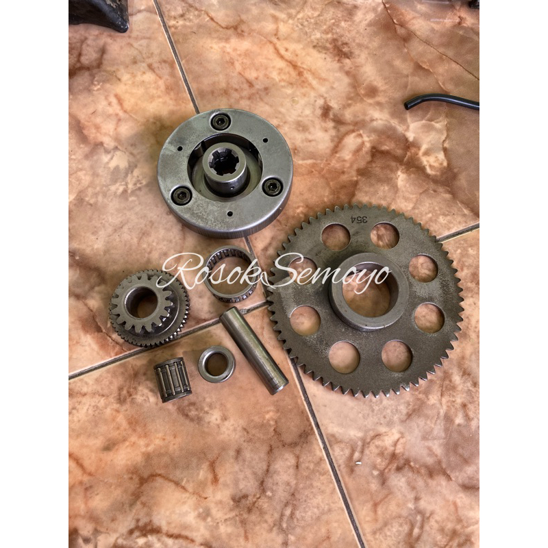 Jual Oneway set gigi penghantar starter suzuki rc80 rc100 bravo crystal tornado gs gx original ...