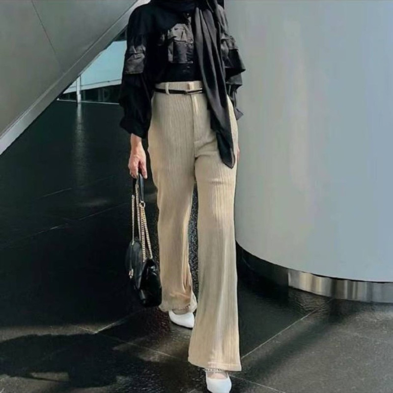 Jual CELANA CUTBRAY KNIT WANITA Higwaist Knit Cutbray Wanita Premium | Shopee Indonesia