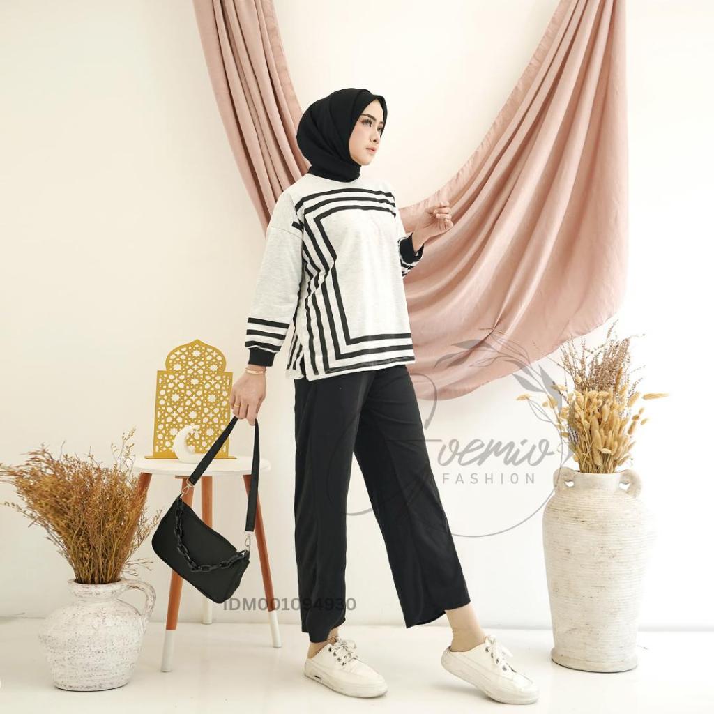 Jual Ilook LD 120 One Set Yeti Setelan Katun Knit Combi Atasan Garis Dan Celana Panjang Wanita ...