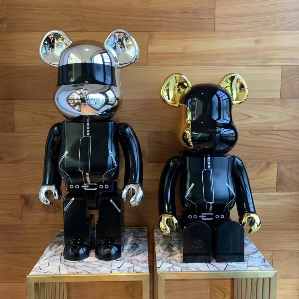 Jual Pajangan Patung Kamar Dekorasi Daft Punk / 1000% Bearbrick Figure ...