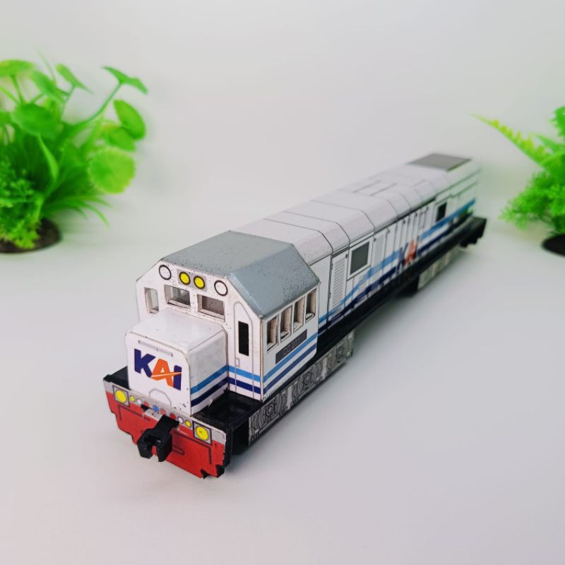 Jual MINIATUR LOKOMOTIF CC 201 PUTIH BIRU | Shopee Indonesia