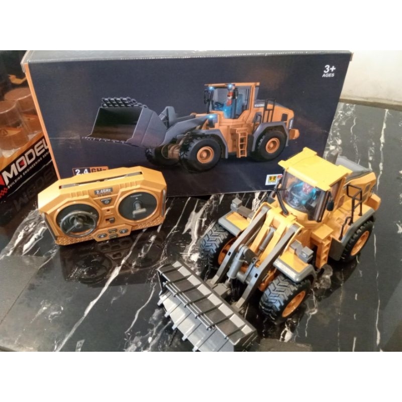 Jual Remote Control Loader Buldoser Alloy Besi | Shopee Indonesia